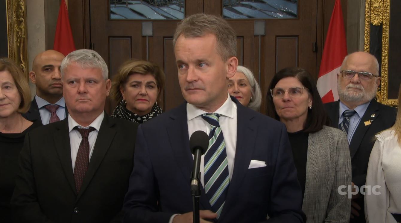 Labour Minister Seamus O’Regan Comments After House Vote on Anti-Scab ...